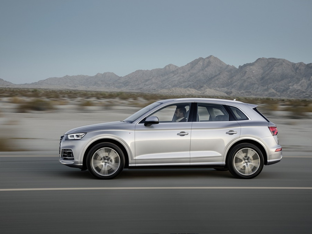 Audi Q5* 50tfsi phev s edition quattro 220kW s-tronic aut zakelijke ...